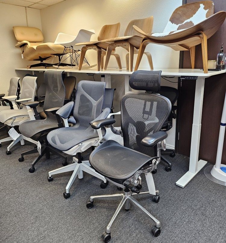 LARGE SELECTION OF HERMAN MILLER EMBODY, AERON, MIRRA, SAYL, COSM ...