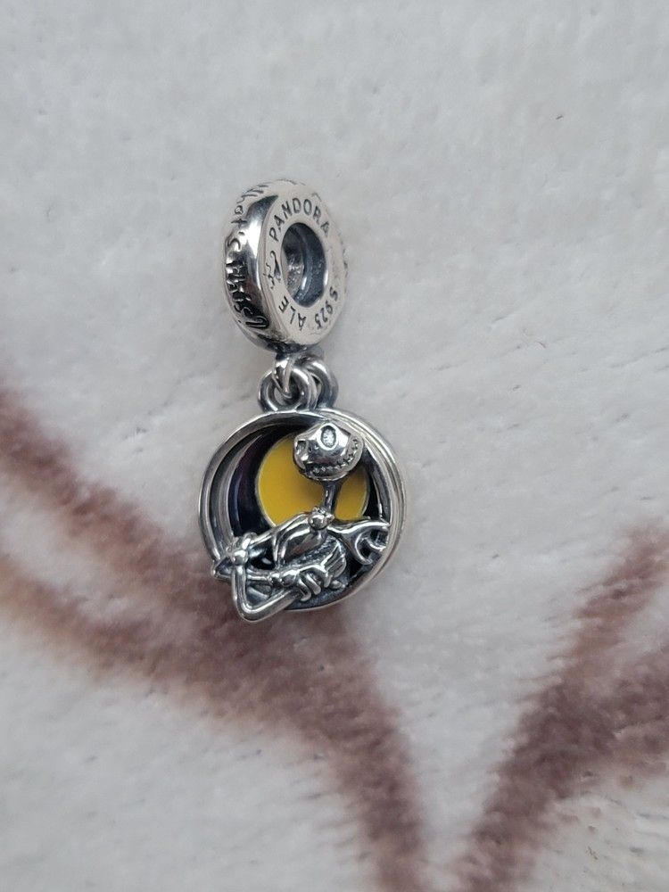 Jack Skellinton Pandora Charm for Sale in Covington, WA - OfferUp