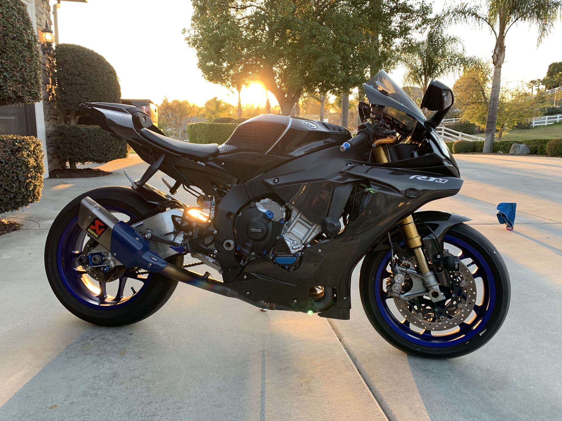 Yamaha R1M UPGRADED LOW MILES for Sale in City of Industry, CA - OfferUp