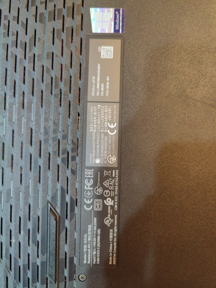 Gaming laptop Asus ROG Strix G512L Intel I7 Nvidia RTX Wrap around RGB ...