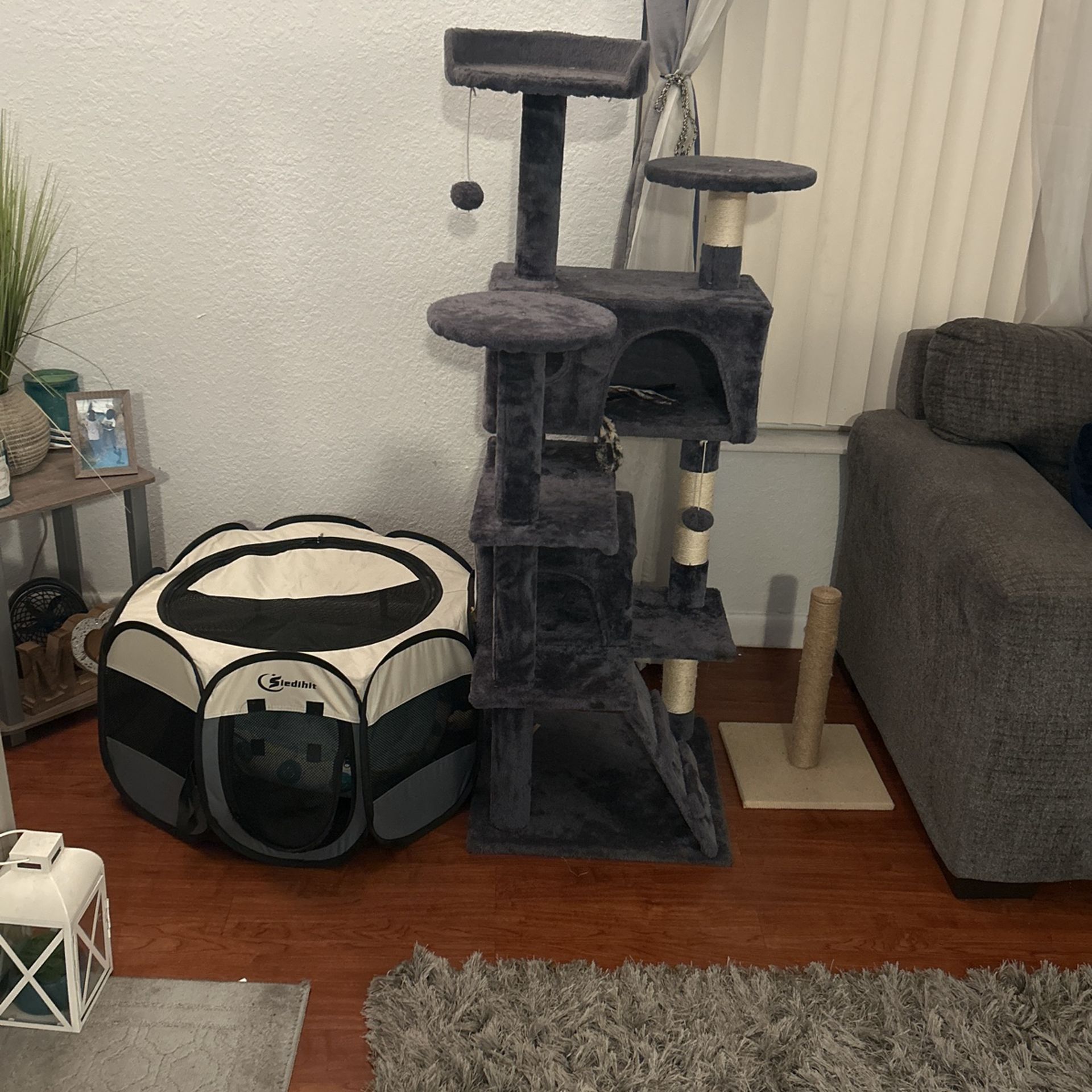 6ft Cat Tree House for Sale in Miami, FL - OfferUp