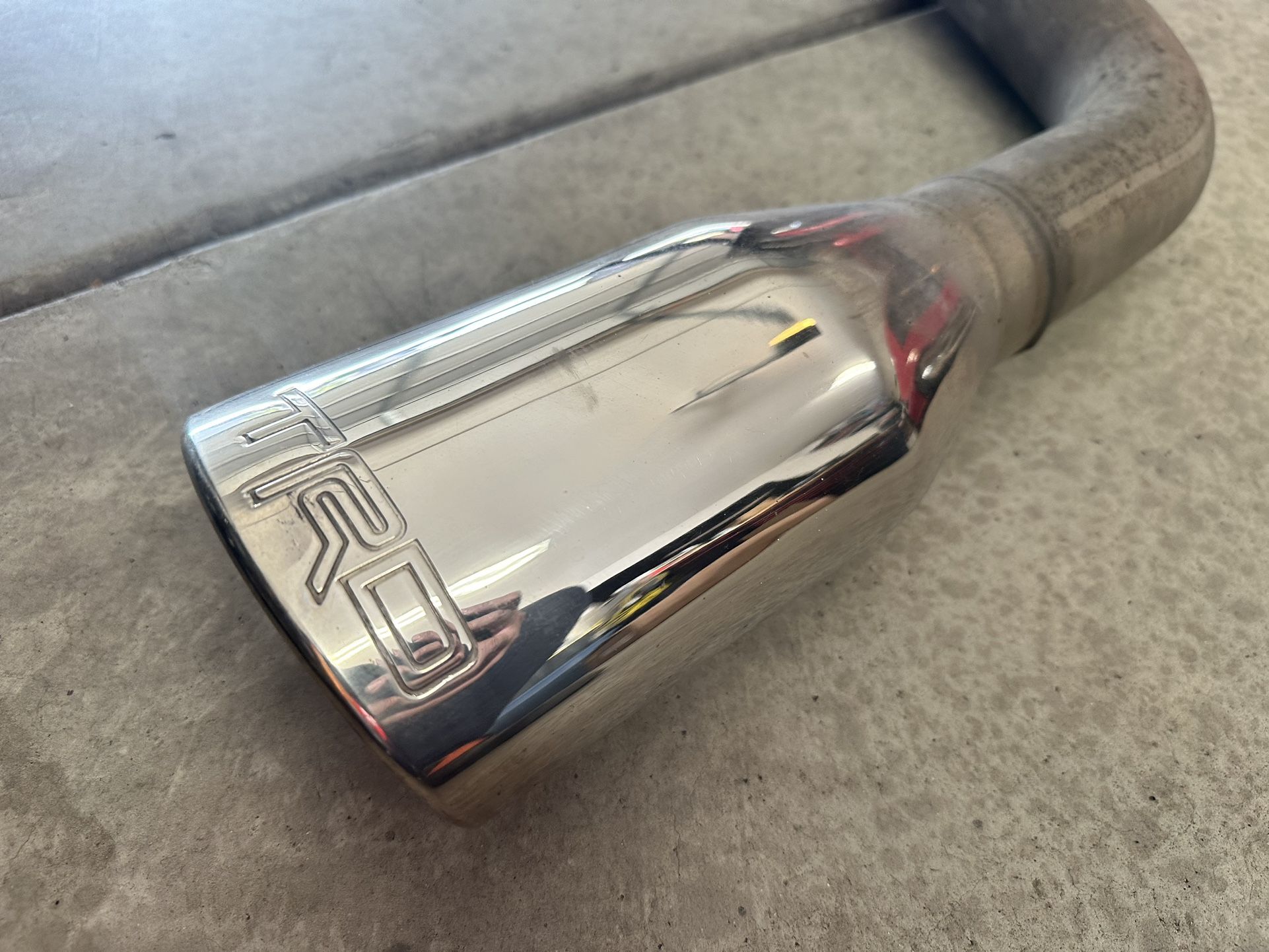 TRD Pro Toyota Tundra Dual Exhaust for Sale in Chino, CA - OfferUp