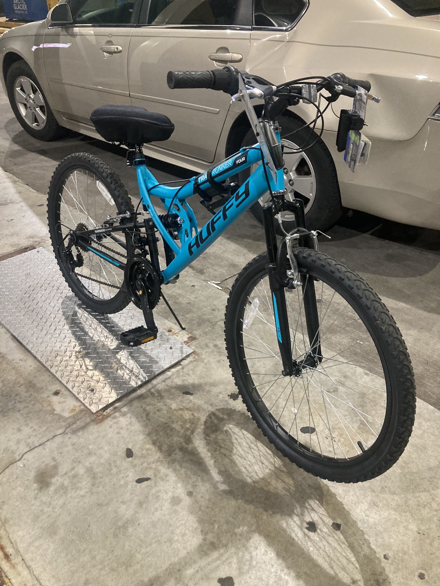 NO Shipping Huffy Trail Runner 24” 18 speed dual suspension Women’s ...