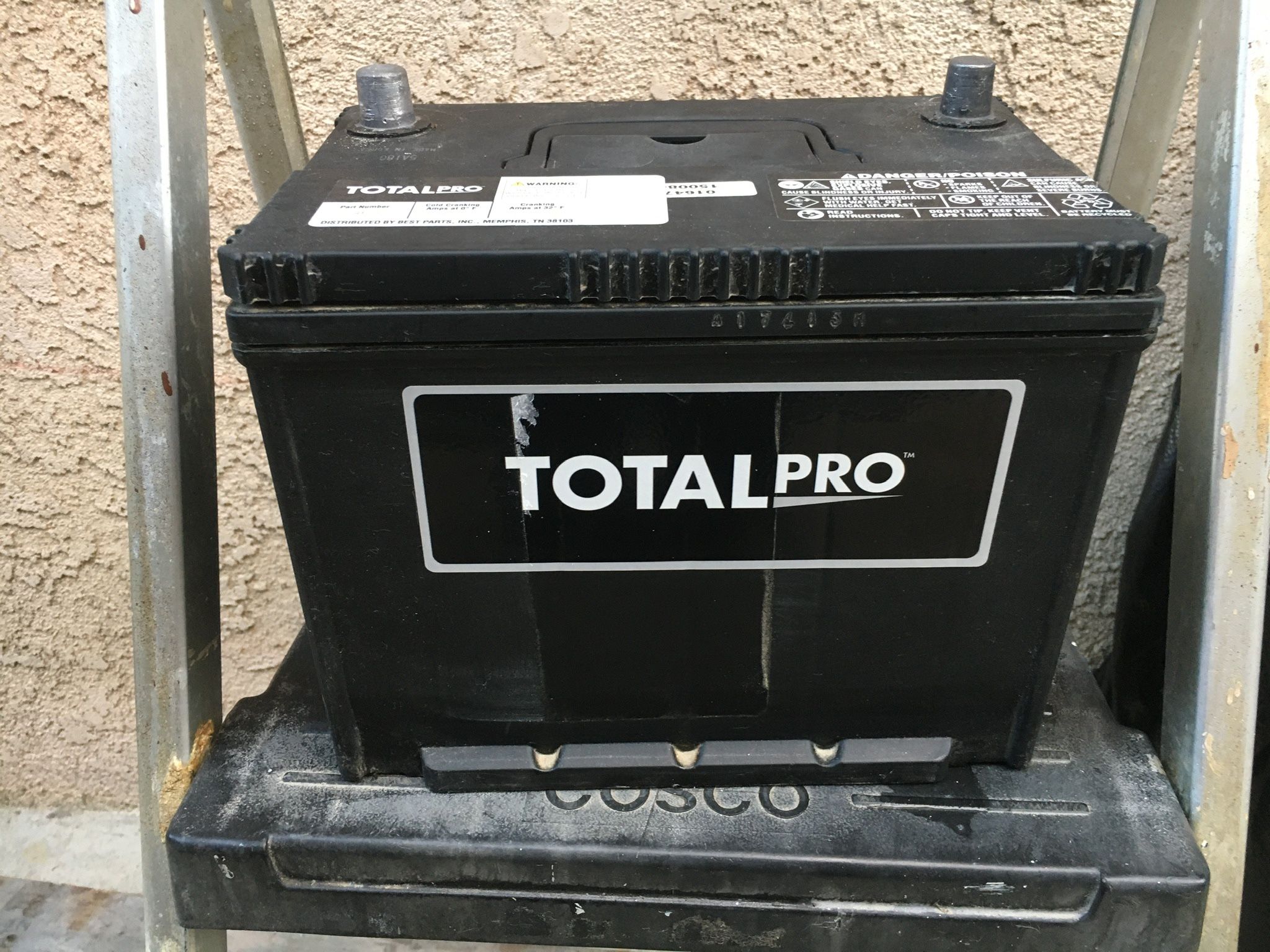 Total Pro Car Battery for Sale in Bakersfield, CA - OfferUp