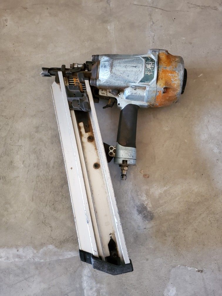 Hitachi NR90AC5 Nail Gun for Sale in Loomis CA OfferUp