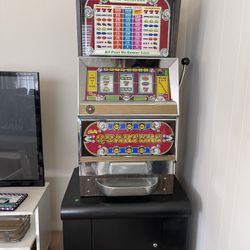 Retro Slot Machine