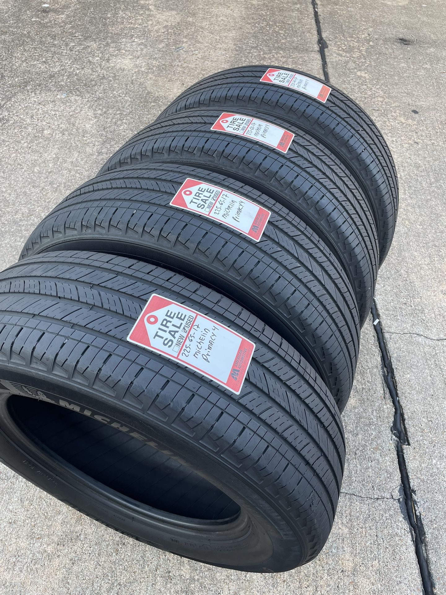 Llantas Michelin Primacy 4 225/65/17 for Sale in Houston, TX - OfferUp