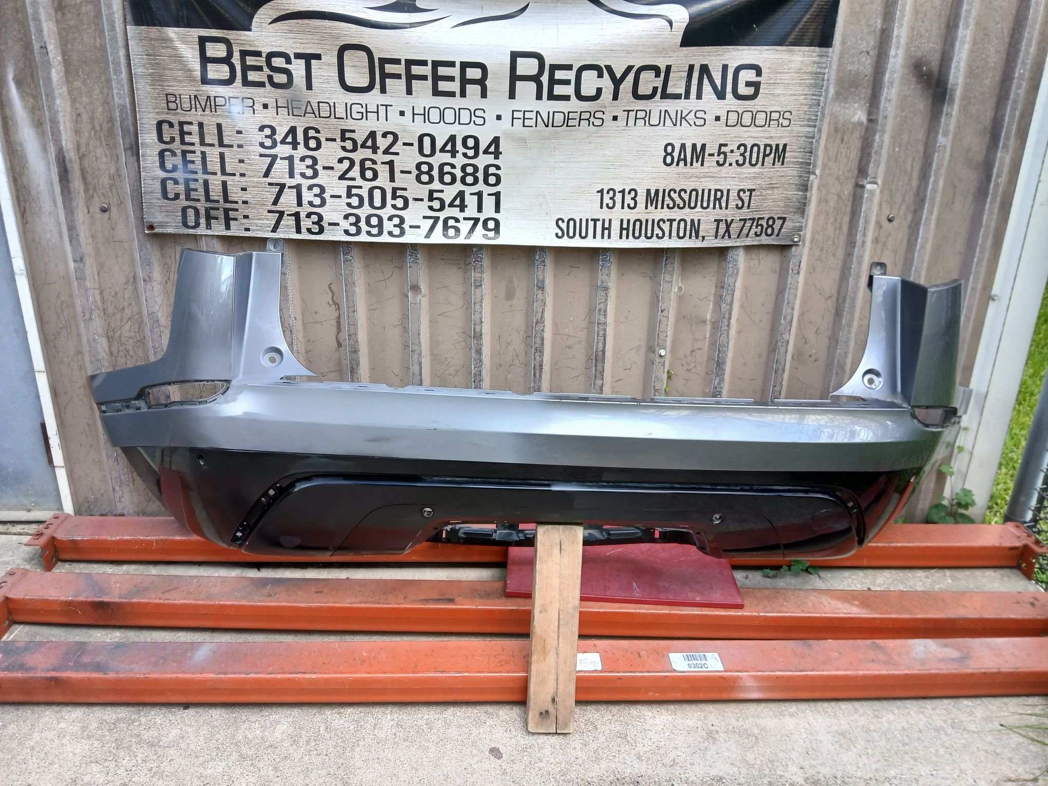 2018-2022 LAND ROVER RANGE ROVER VELAR REAR BUMPER COVER OEM for Sale ...