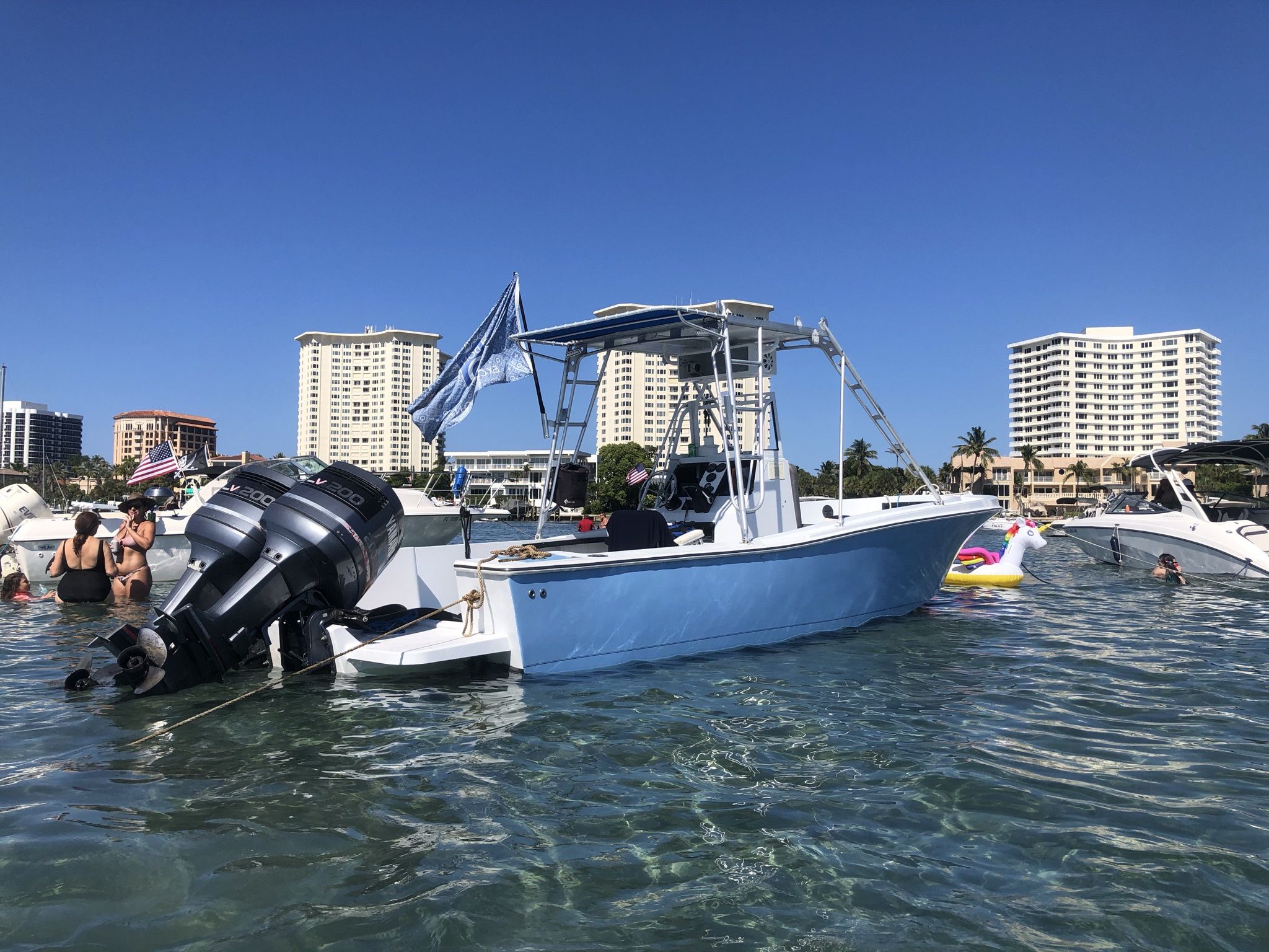 1989 Mako 25 FWC for Sale in Pompano Beach, FL - OfferUp