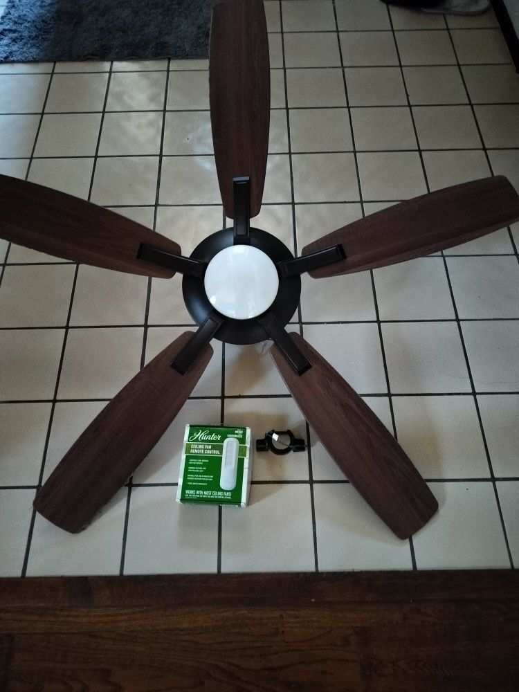 Ceiling Fan for Sale in San Antonio, TX - OfferUp