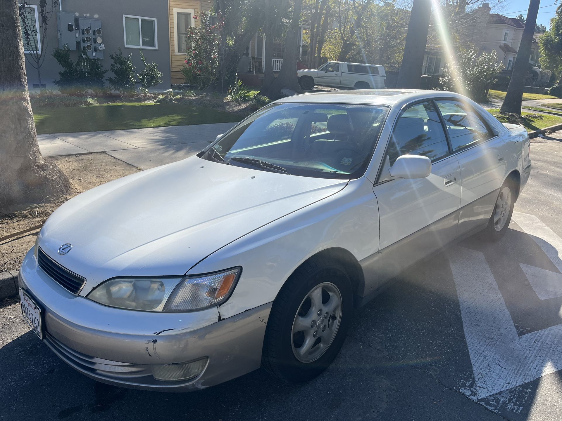 1997 Lexus ES 300 for Sale in Pasadena, CA - OfferUp