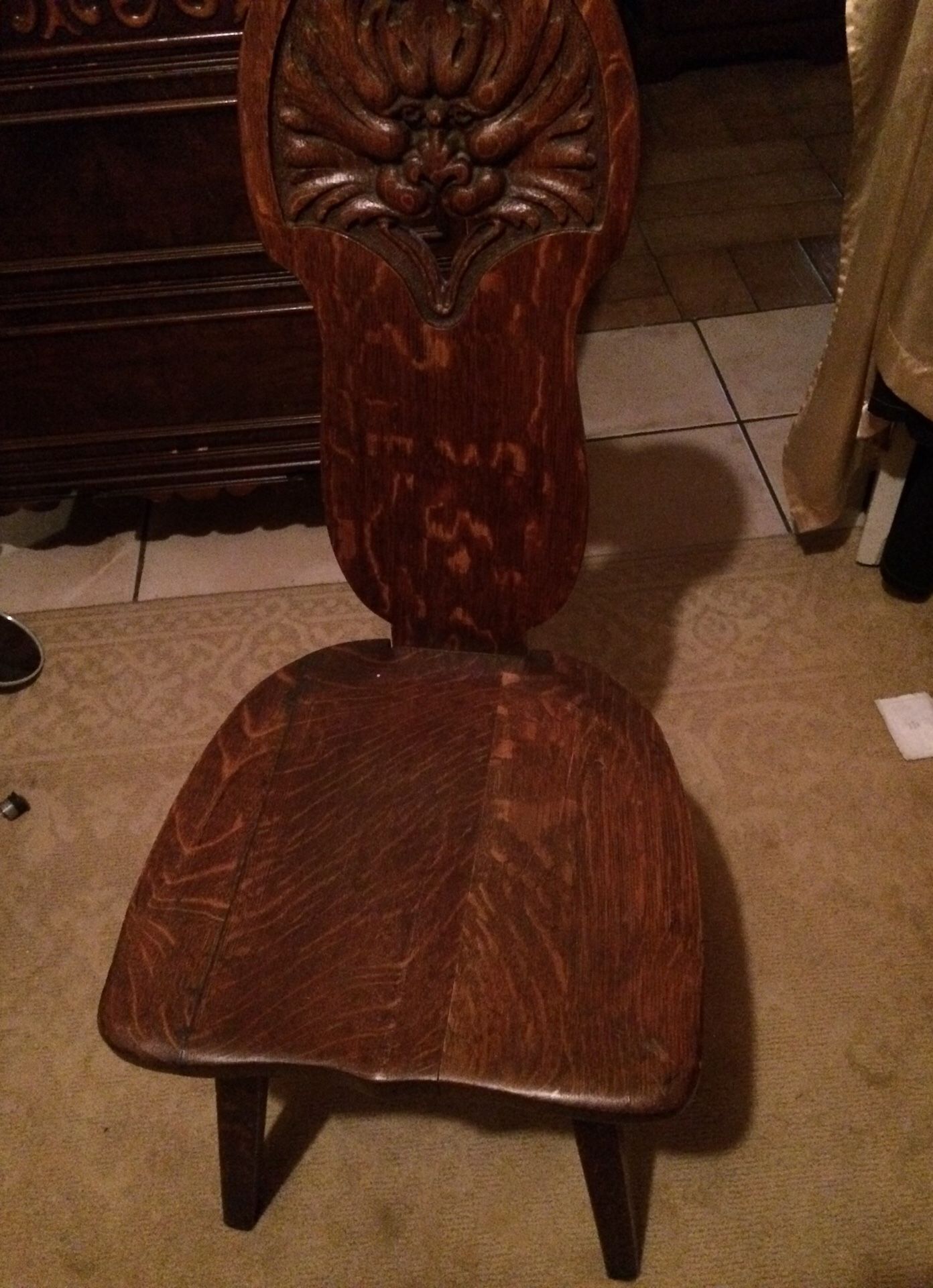 Antique Tiger Grain oak chair for Sale in Trussville, AL - OfferUp