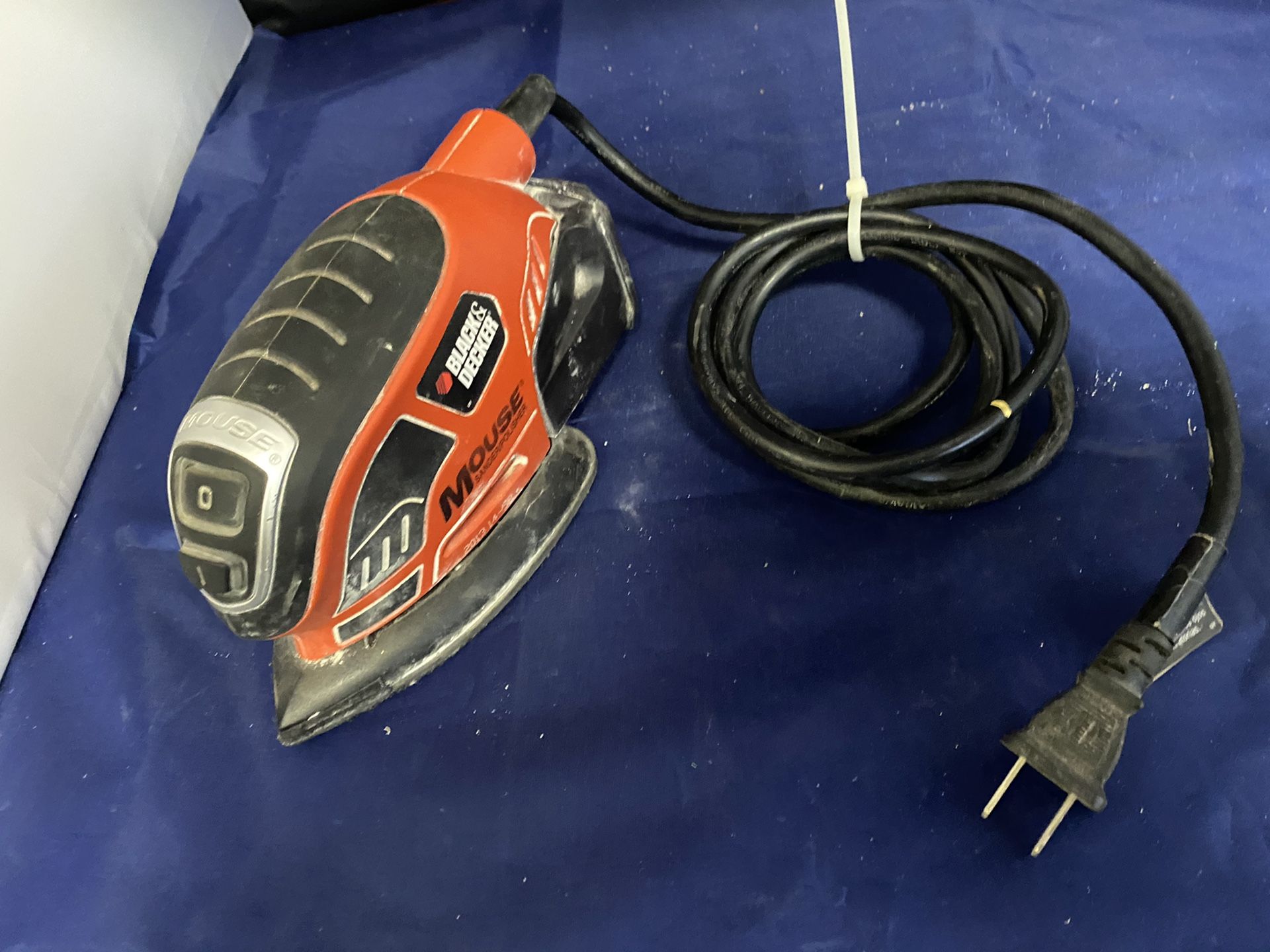 Black Decker Mouse Sander Polisher with Filter Model MS800 Tools Machinery