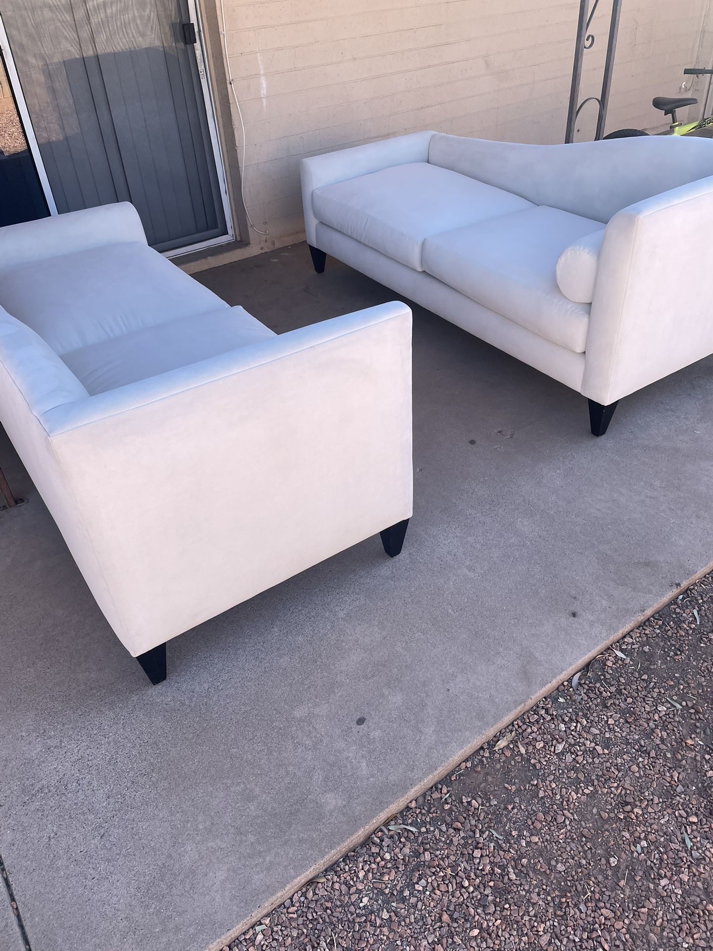Couch Beverly for Sale in Scottsdale, AZ - OfferUp