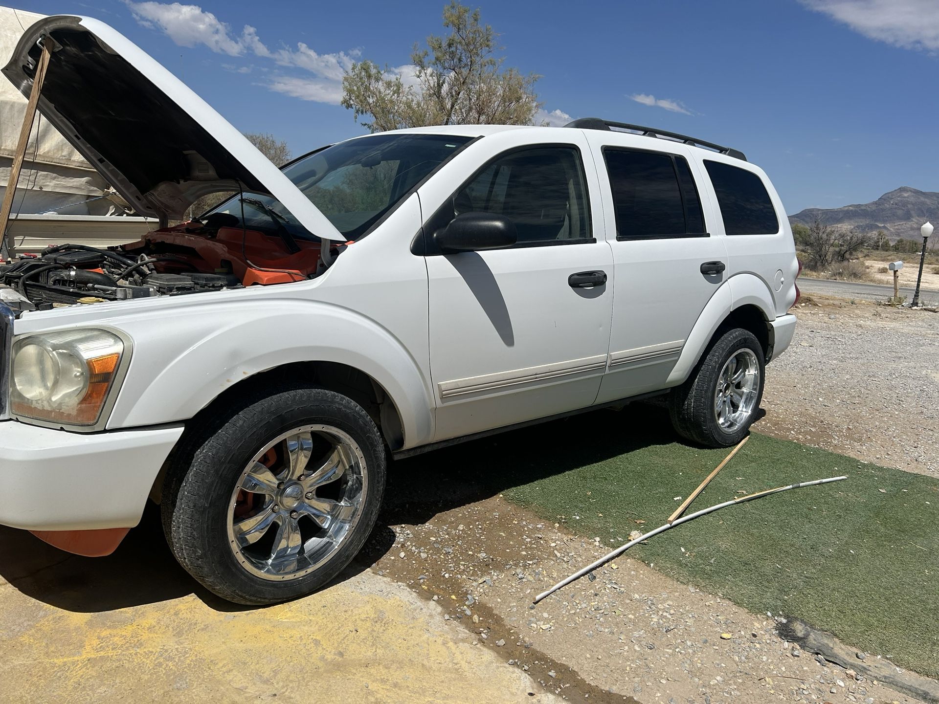 2004 Dodge Durango for Sale in Pahrump, NV - OfferUp
