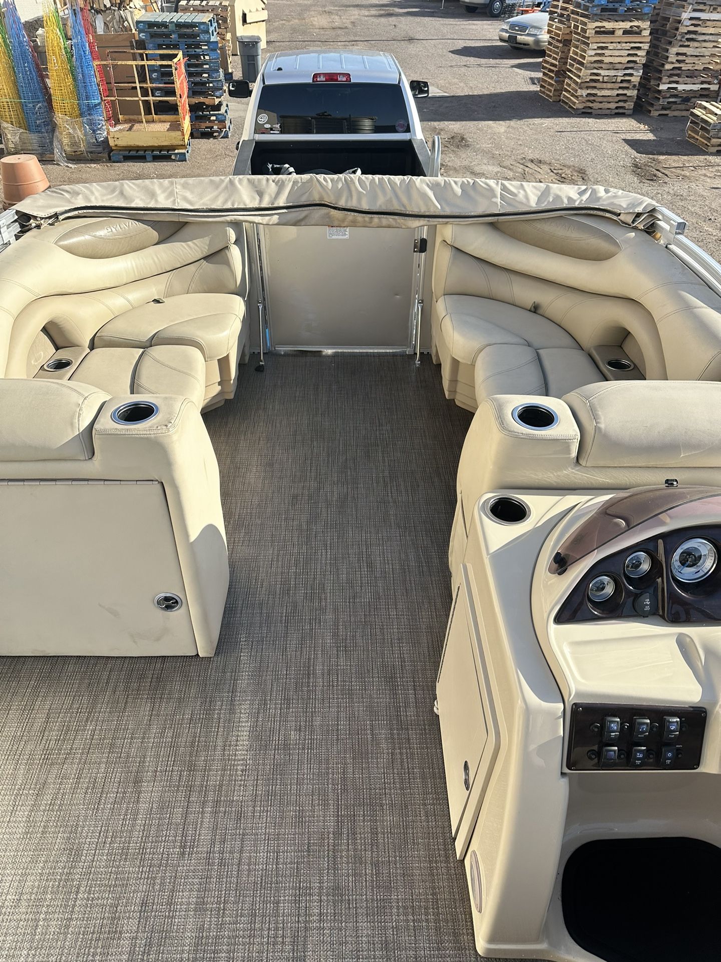 2019,22 Foot Pontoon Boat Sylvan Mirage 8522 for Sale in Phoenix, AZ ...