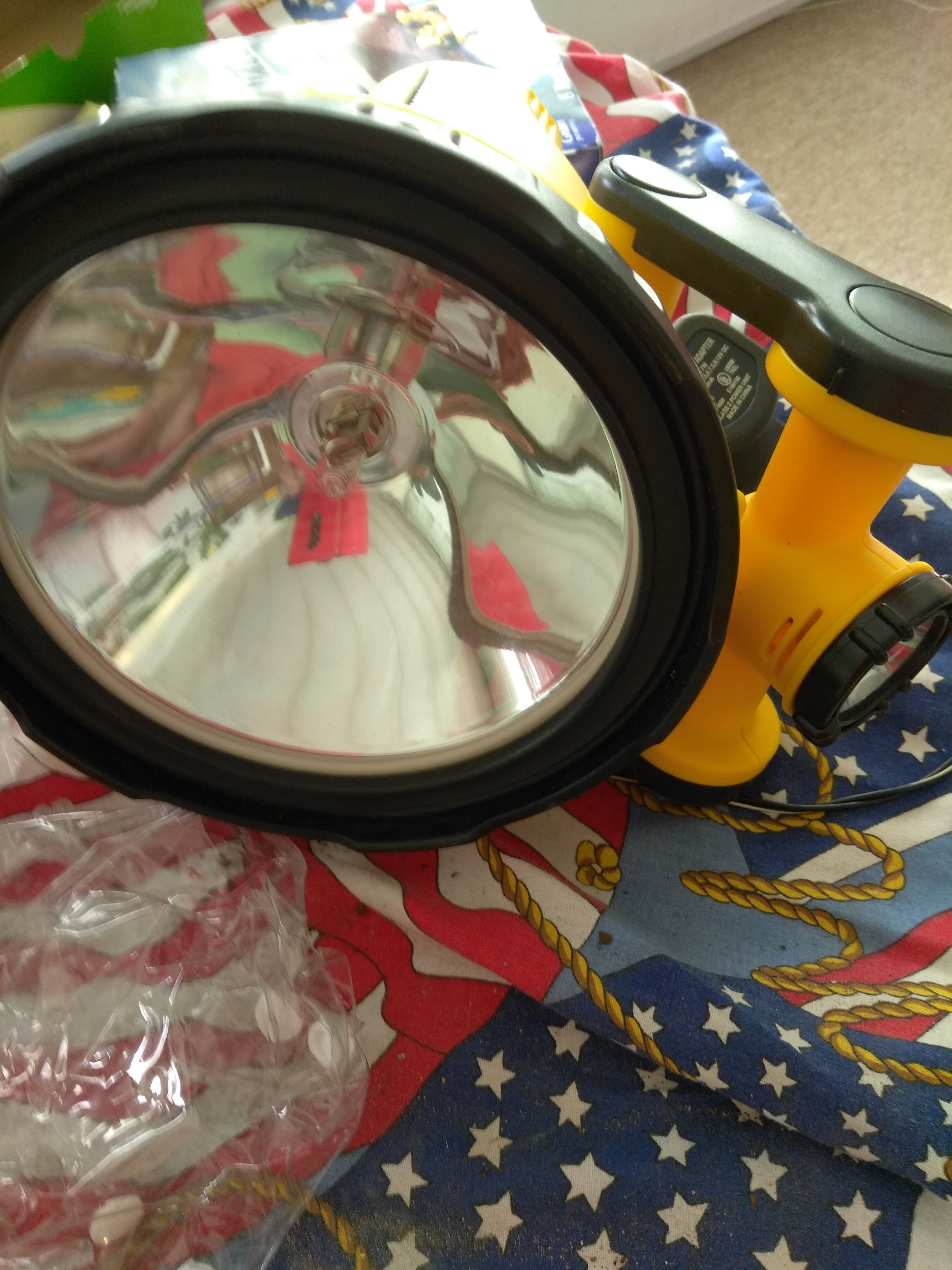 Space searcheye candle power electric charger for Sale in Brooksville ...