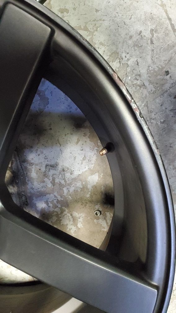 Str wheels 20 inch obo for Sale in Riverside, CA - OfferUp