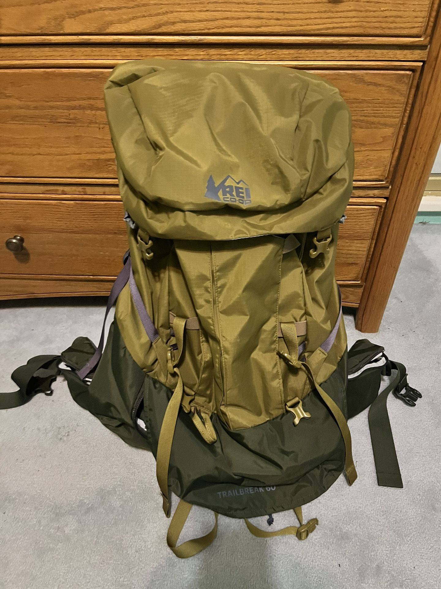 REI Backpacking Pack for Sale in Pasadena, CA - OfferUp
