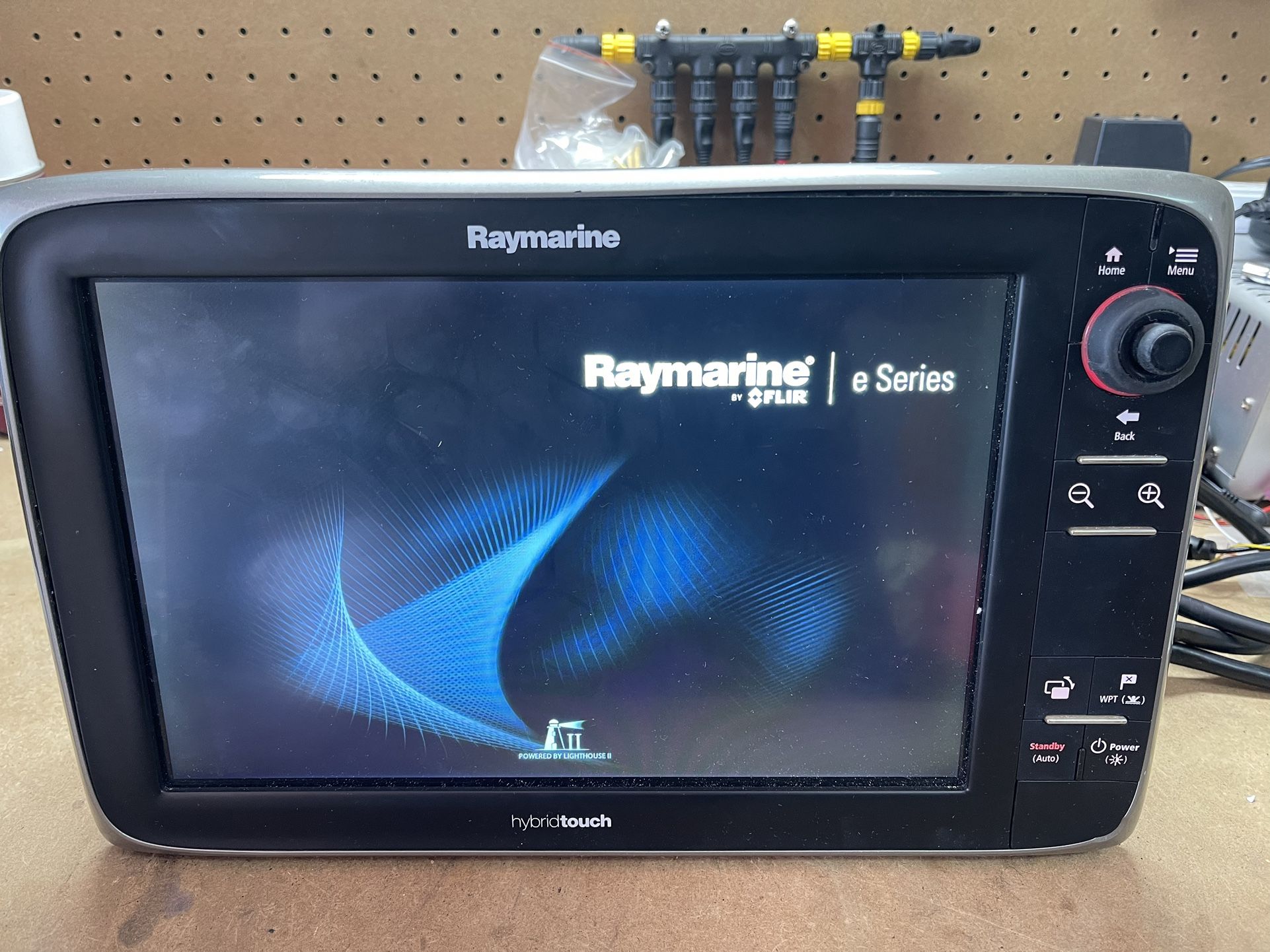 Raymarine e125 HybridTouch 12” MFD Chartplotter E70023 for Sale in ...