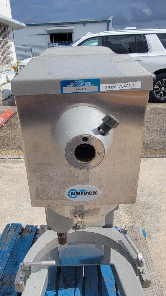 New Univex SRM60 60 Quart Mixer Made In USA for Sale in Miami, FL - OfferUp