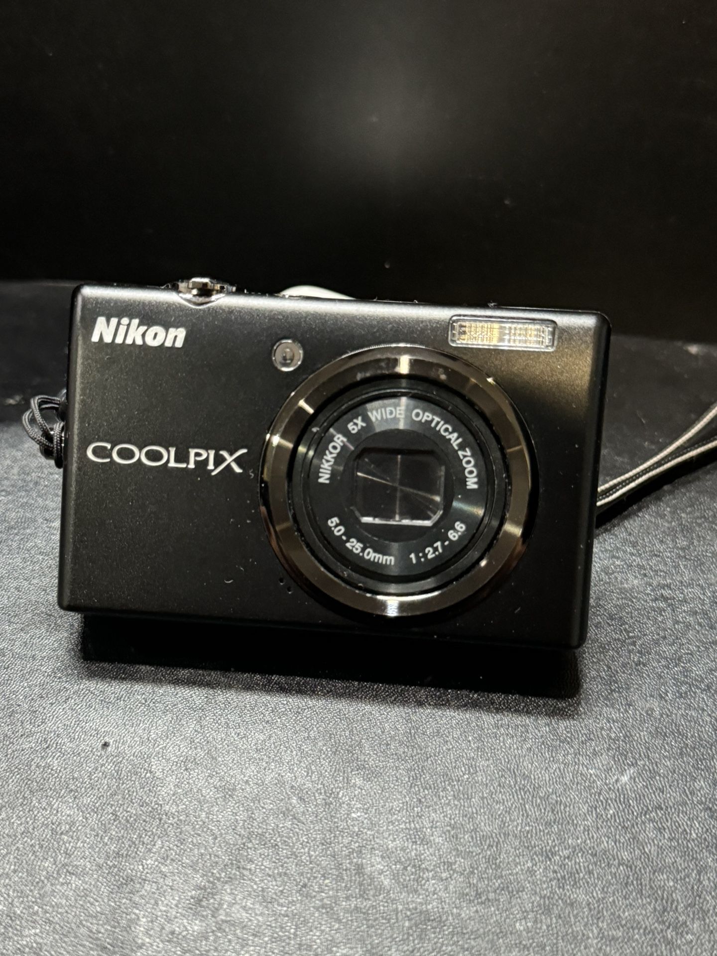 Nikon Coolpix S570 12MP Digital Camera for Sale in Covina, CA - OfferUp