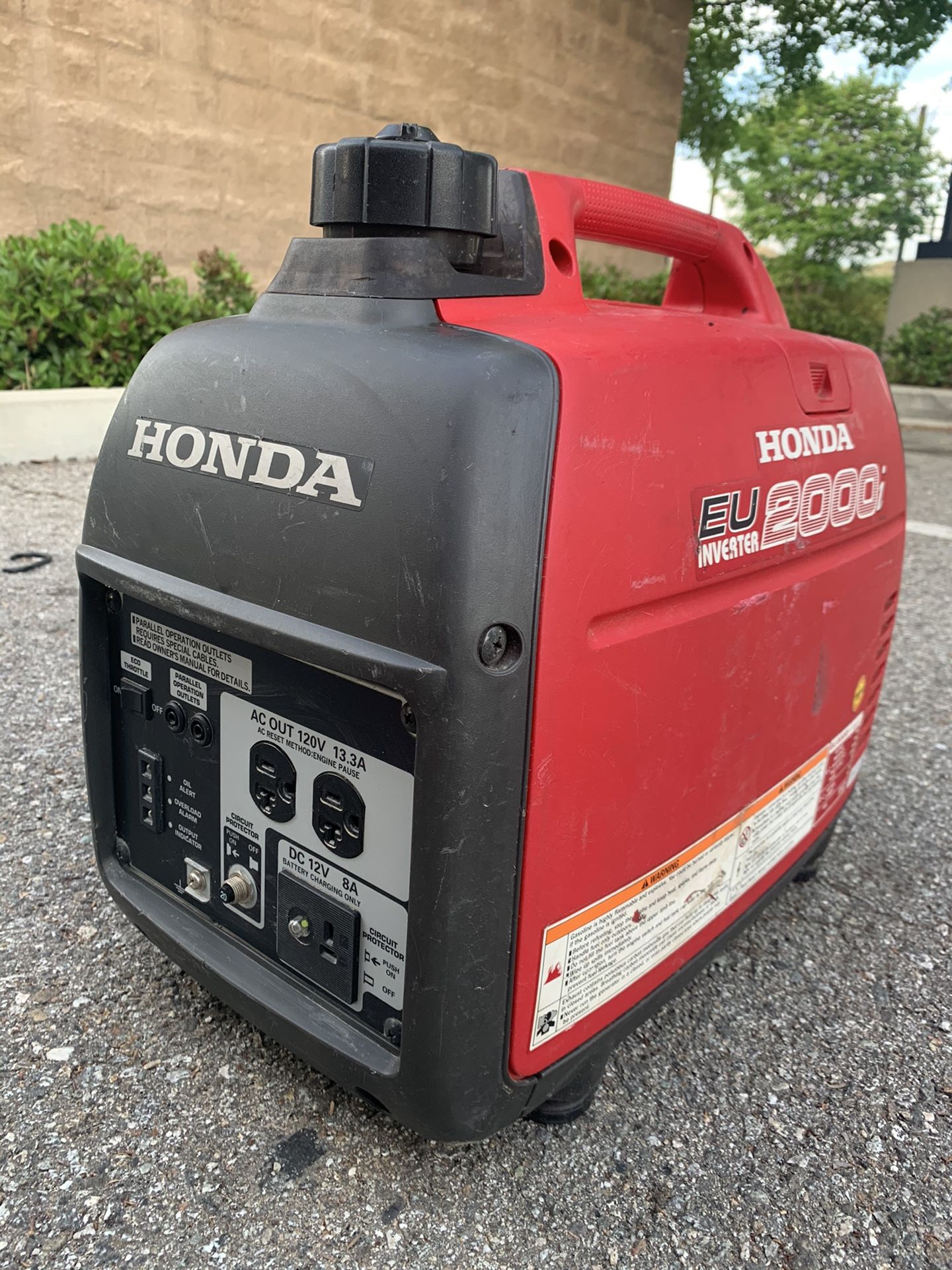 Honda EU2000 generator for Sale in Brea, CA - OfferUp