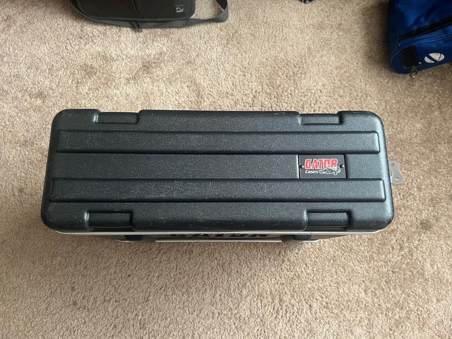 3 Space Rack Mount Gator Case for Sale in Alta Loma, CA - OfferUp