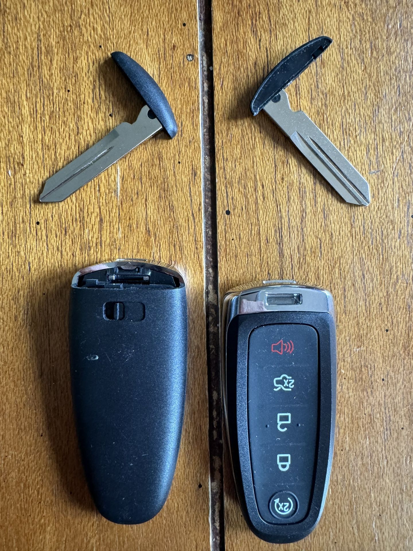 Ford Key Fobs With Keys for Sale in Edgewood, WA - OfferUp