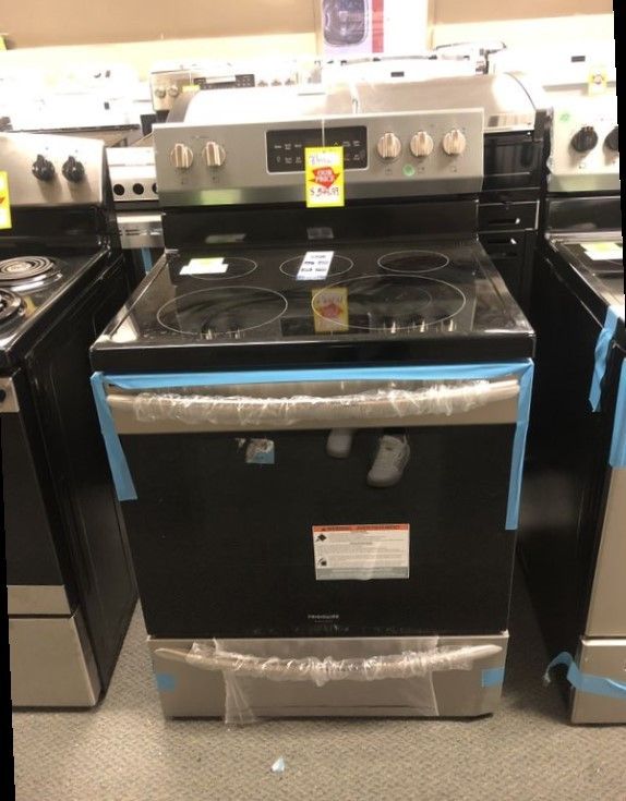 Frigidaire Electric Stove Appliance Liquidation CKYU for Sale in ...