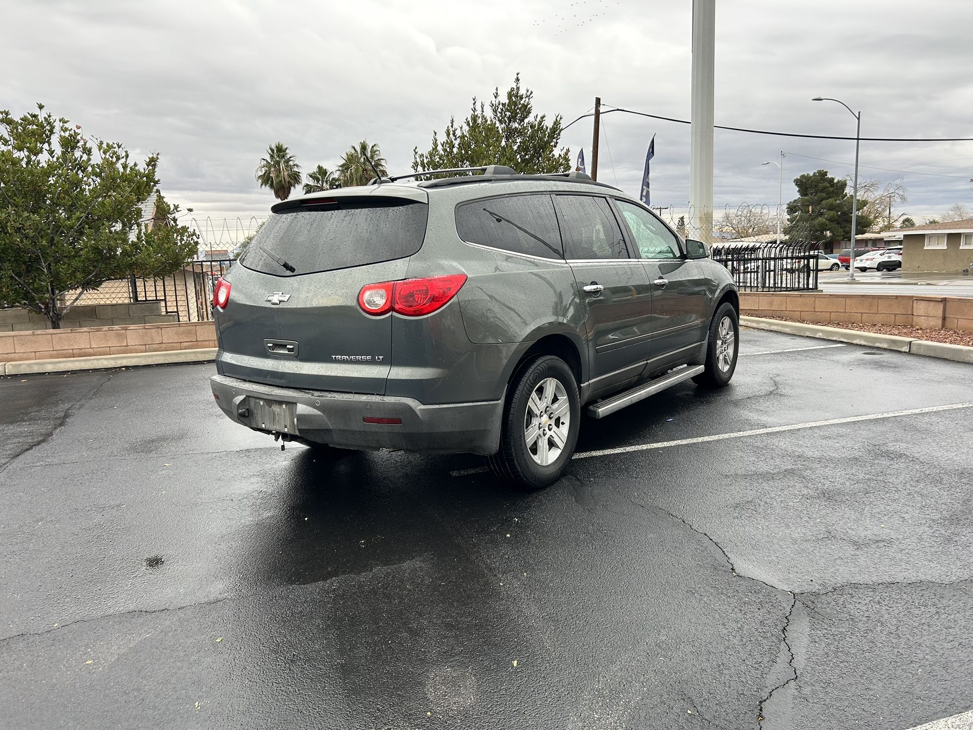 2011 Chevrolet Traverse for Sale in Las Vegas, NV - OfferUp
