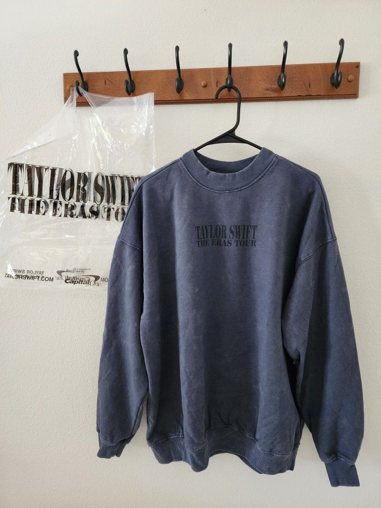 Taylor Swift Eras Tour Blue Crew Neck for Sale in Sarasota, FL - OfferUp