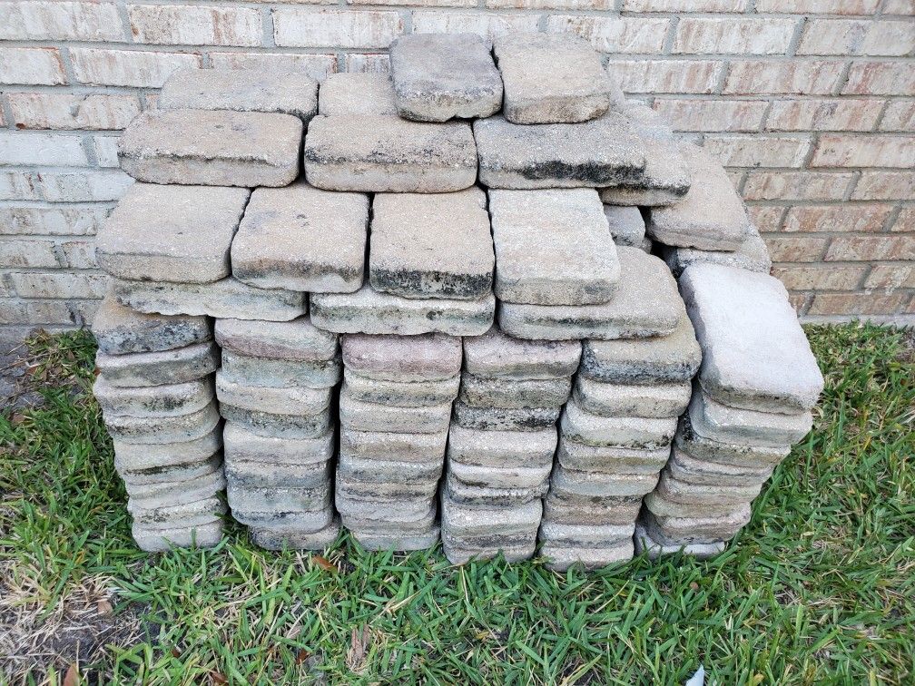 9-in L x 6-in W x 2-in H Rectangle Veranda Concrete Patio Stone 125pcs ...