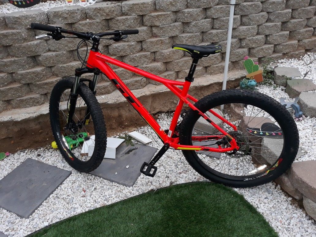 Gt Ricochet mountain bike for Sale in Bakersfield, CA - OfferUp