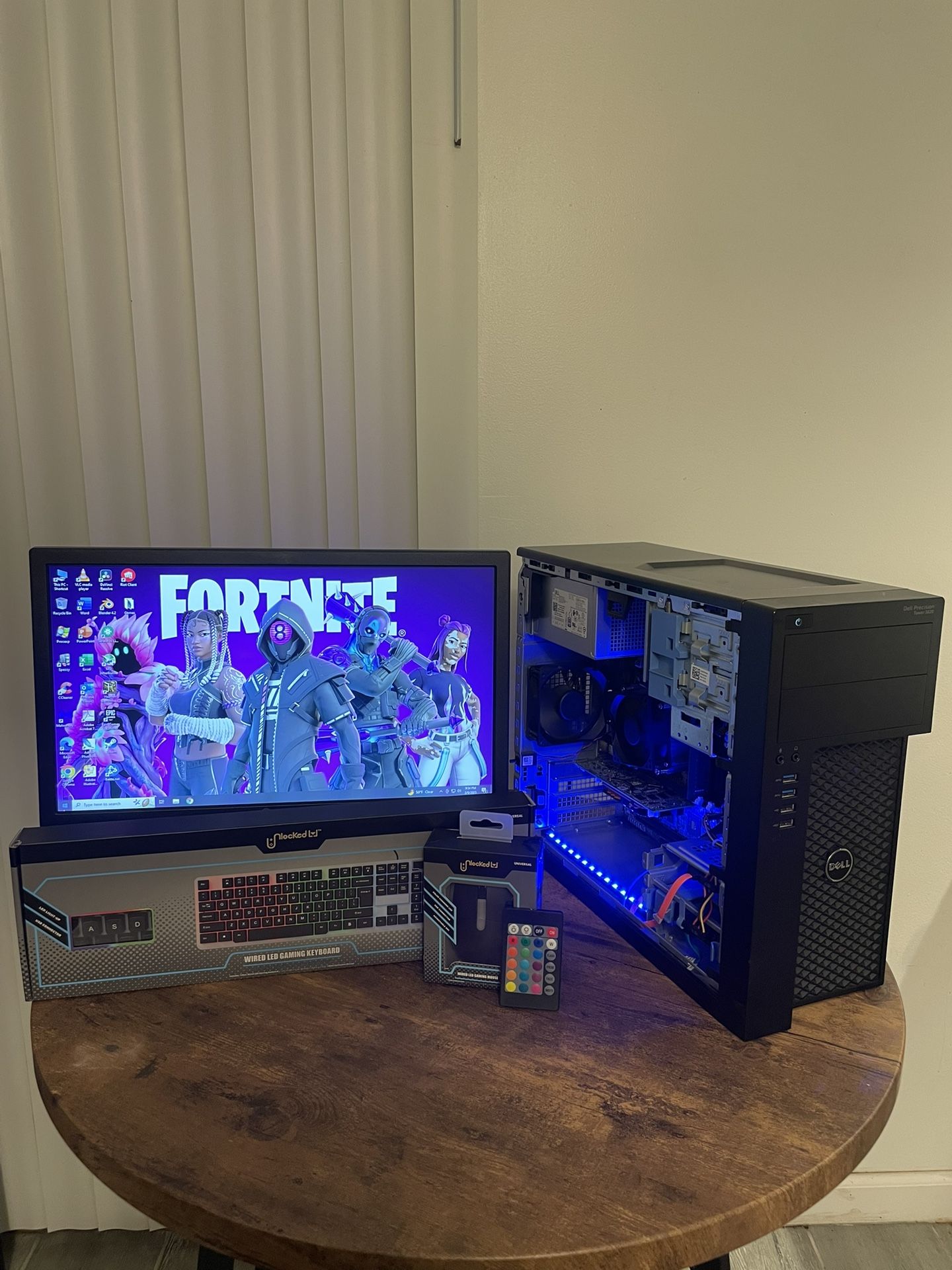 Complete Gaming PC Set Up: Intel Xeon / i7, 16GB Ram, AMD R7 250 ...