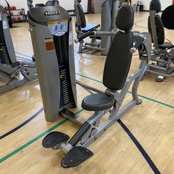 Hoist Shoulder Press Machine