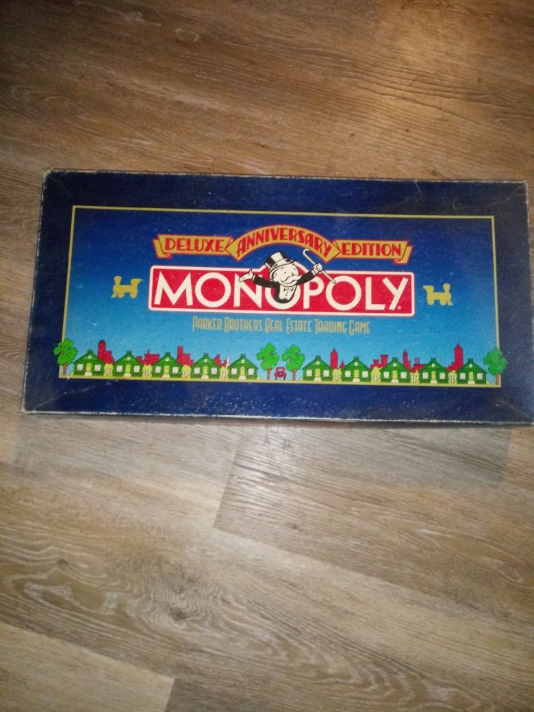 Monopoly Deluxe Anniversary Edition