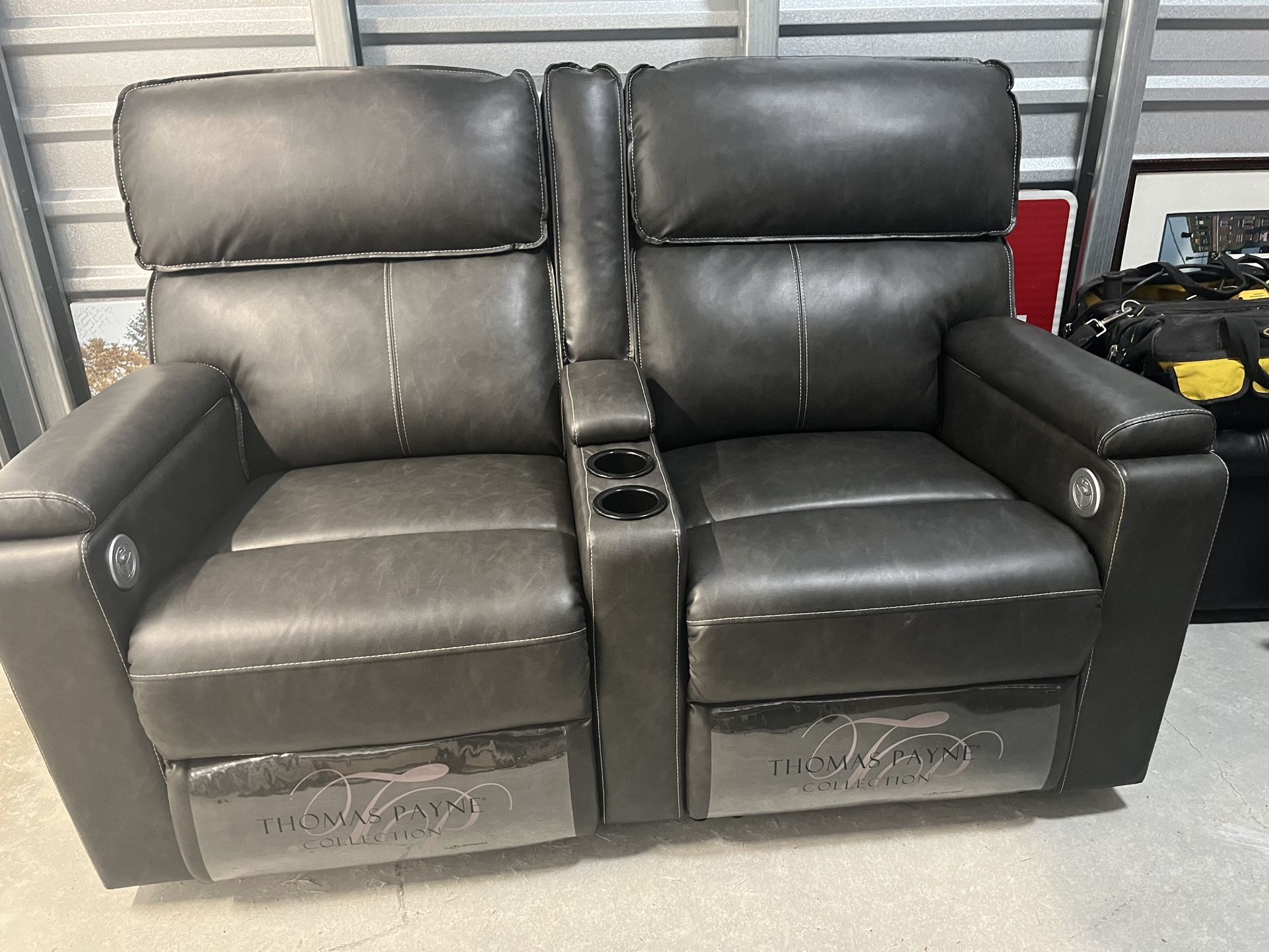 Fifth Wheel / RV Recliner - Brand New 2022 for Sale in Bothell, WA ...