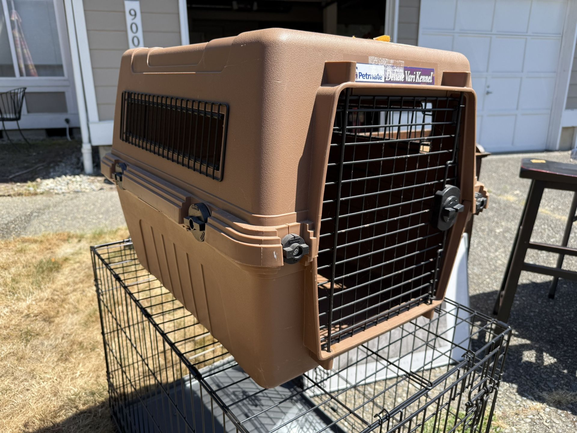 Pet Tote Carrier Kennel for Sale in Puyallup, WA - OfferUp