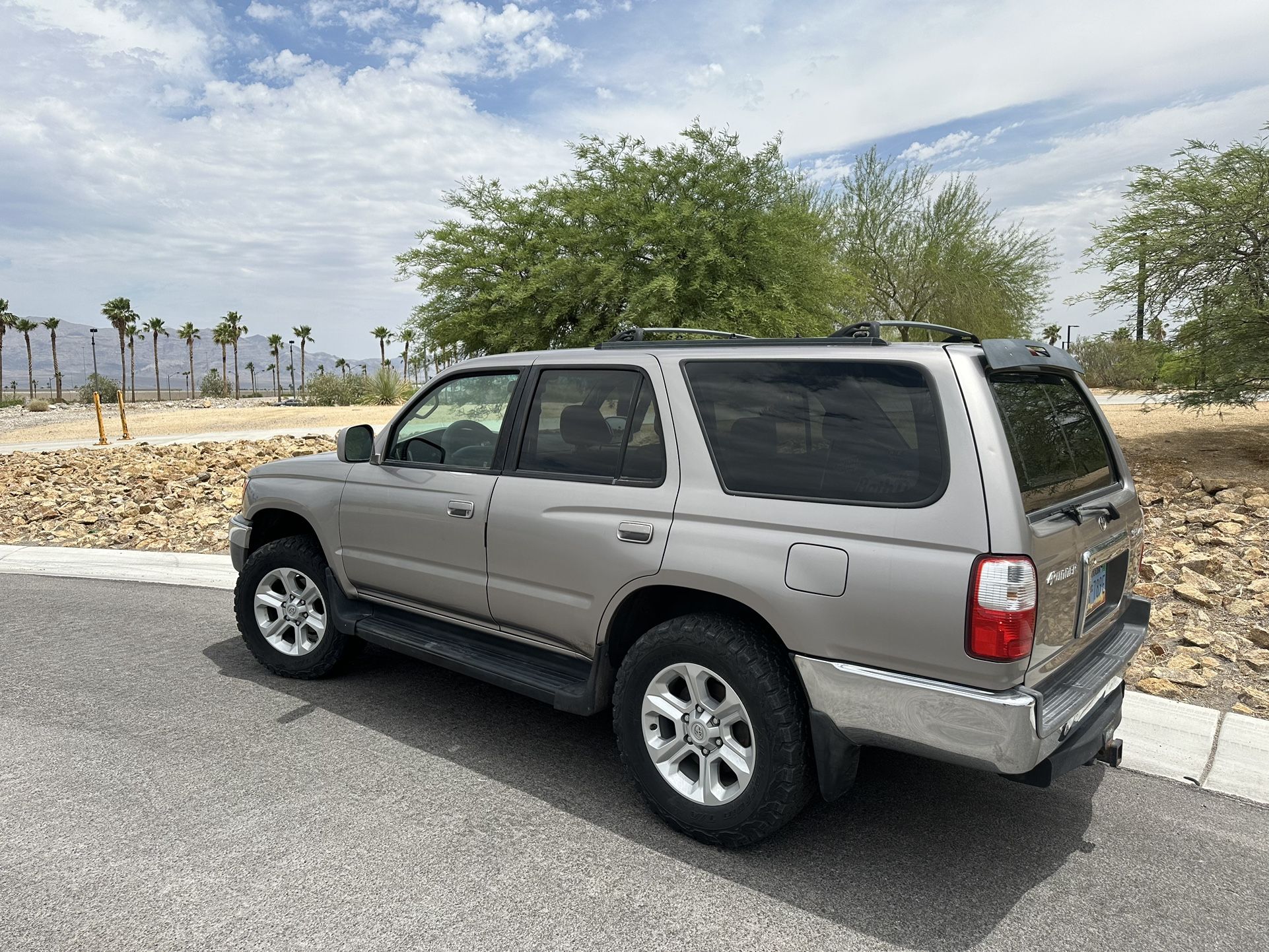 2002 Toyota 4Runner for Sale in Las Vegas, NV - OfferUp