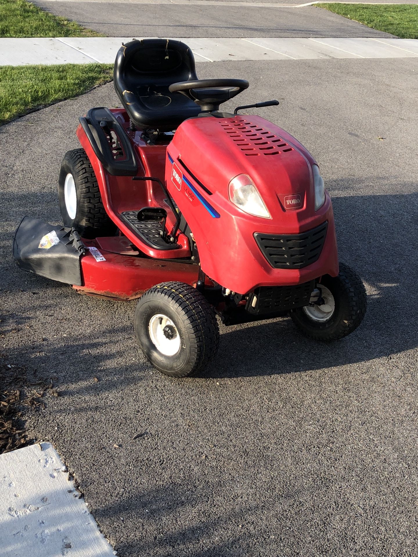 Riding Lawnmower Toro LX460 for Sale in Mundelein, IL - OfferUp