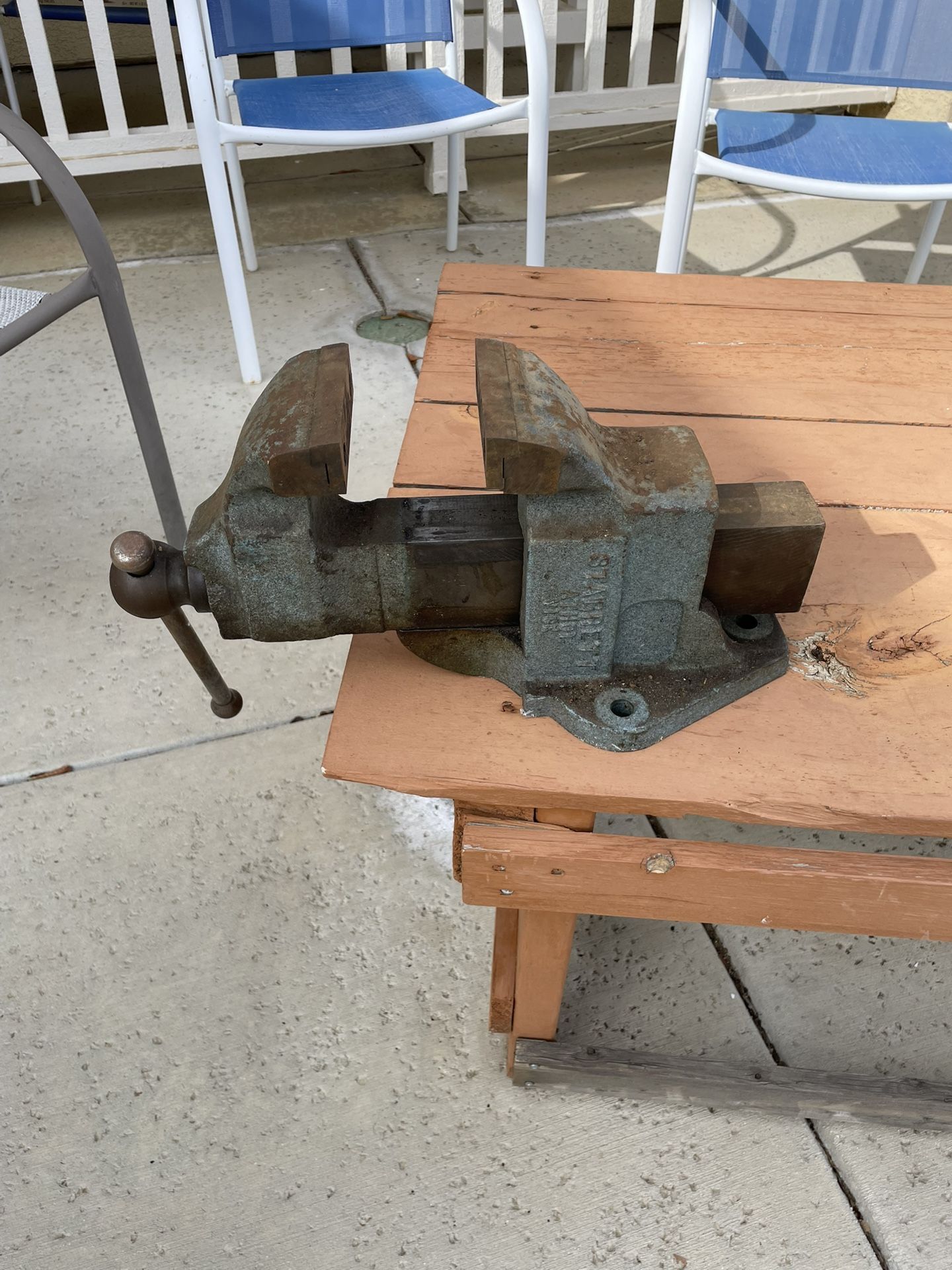 Vise Starrett Athol for Sale in Quartz Hill, CA - OfferUp