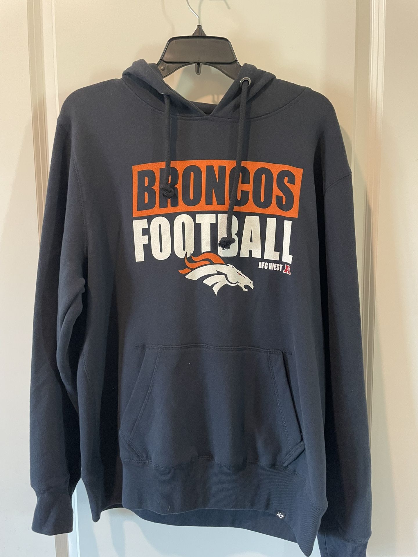 Denver Broncos Mens pullover sweatshirt Brand New Retails$75 asking $40 ...