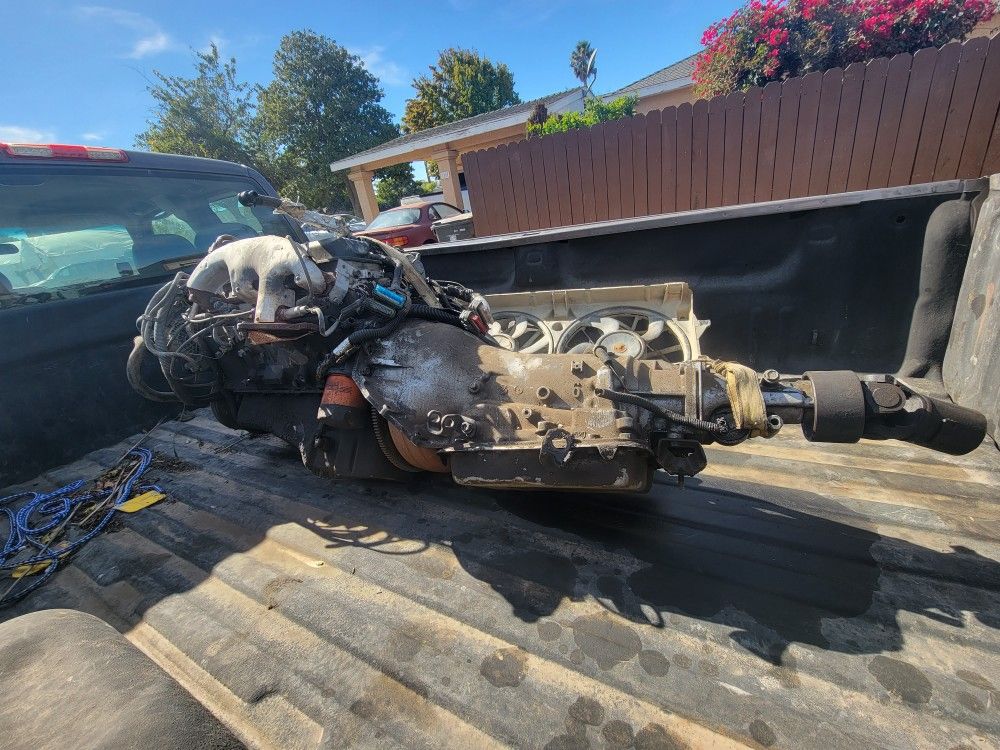Lt1 Motor With Auto Transmission for Sale in Taft, CA - OfferUp