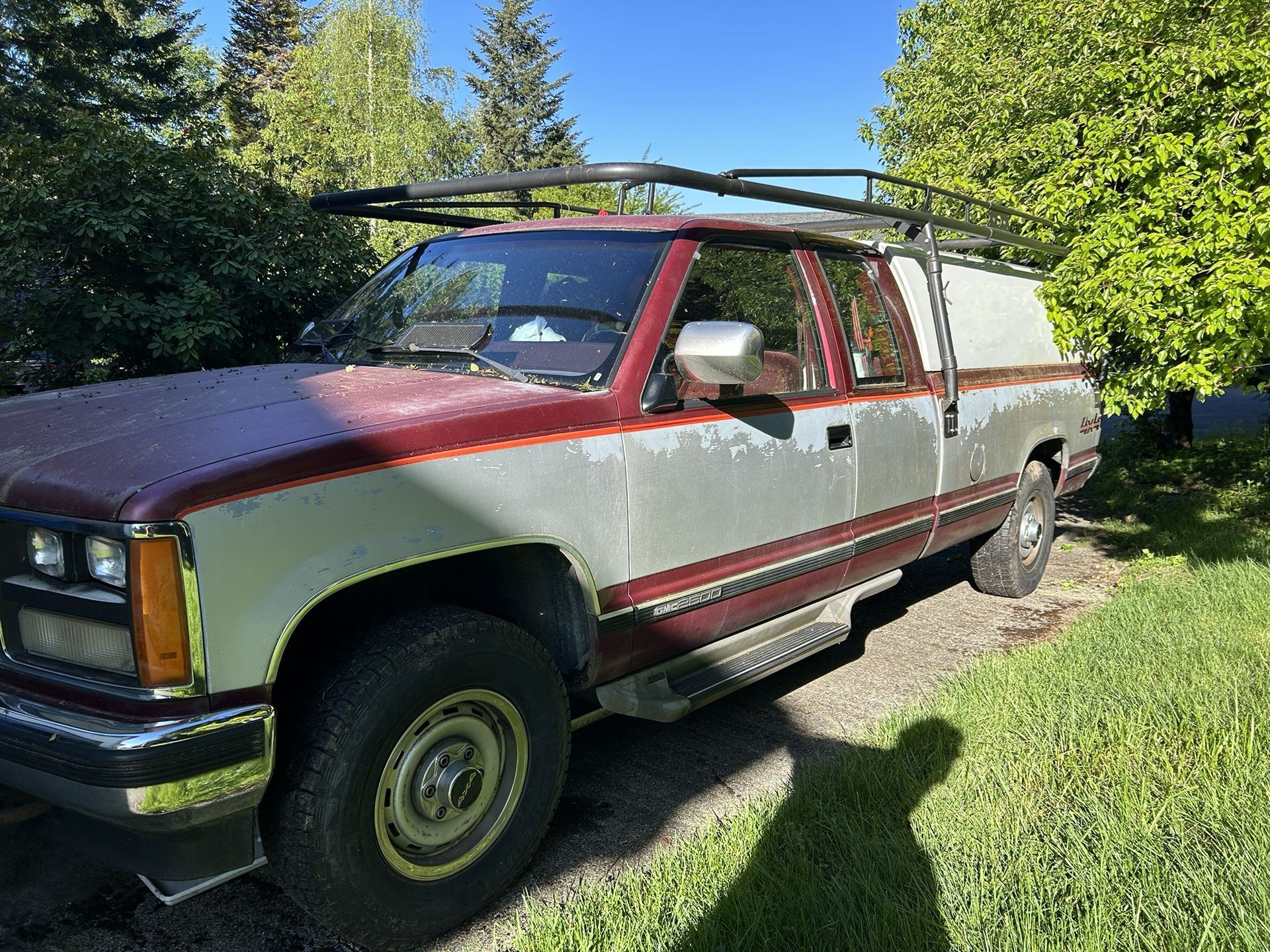 89 GMC SIERRA 2500 Camper Model for Sale in Olympia, WA - OfferUp