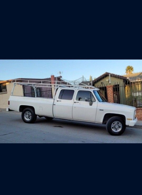 1988 Chevrolet R20 for Sale in San Bernardino, CA - OfferUp