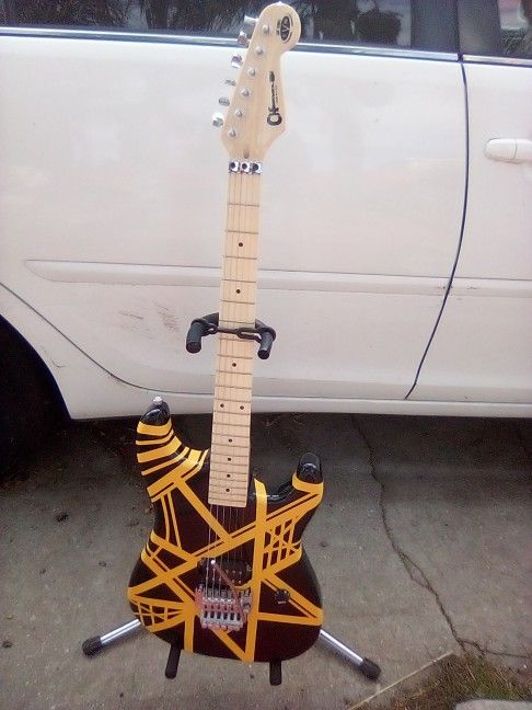 Charvel Art Series Bumble Bee Guitar Eddie Van Halen Authentic for Sale ...