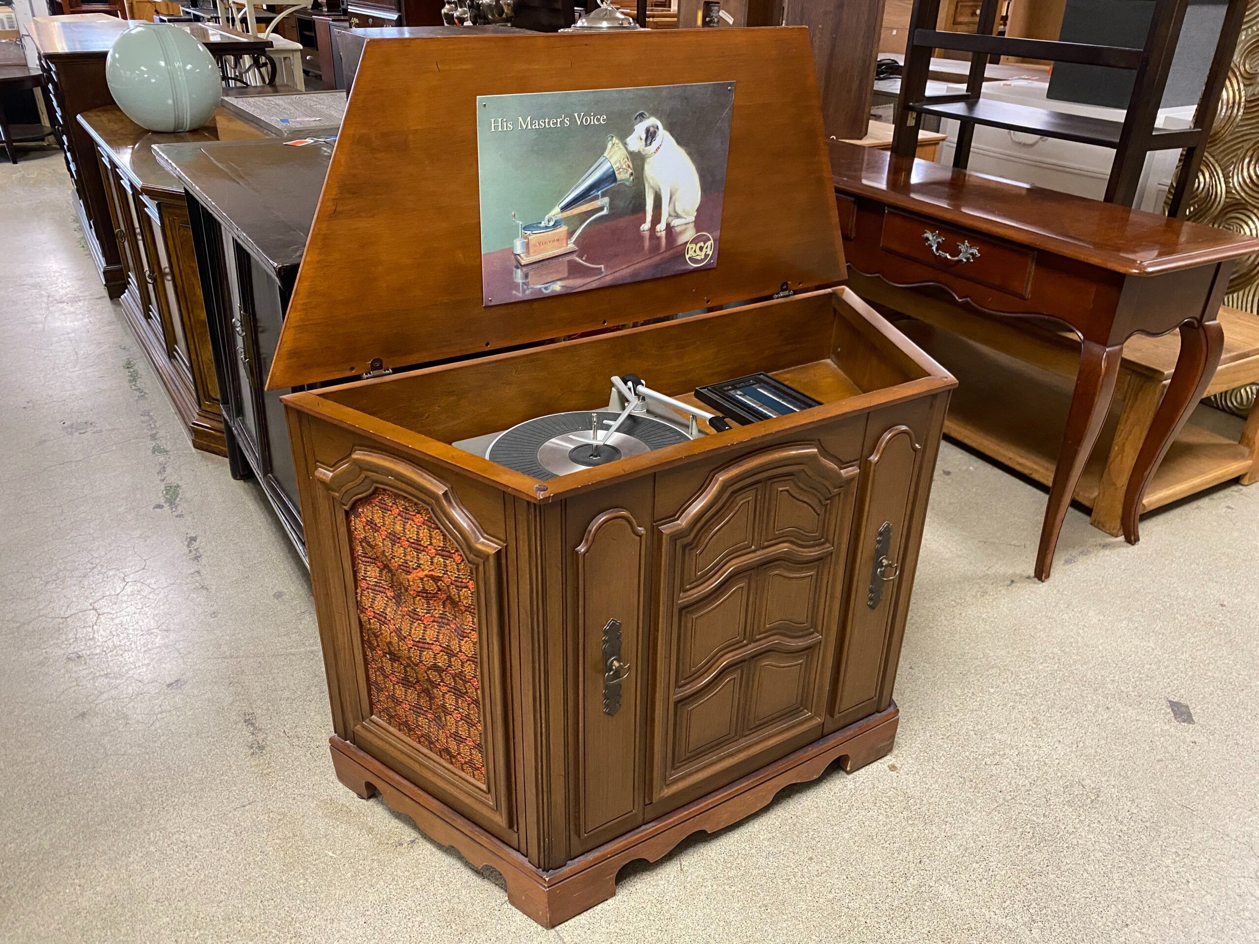 VICTROLA RCA Victor Solid State Record Player/Stereo for Sale in Bellevue, WA - OfferUp