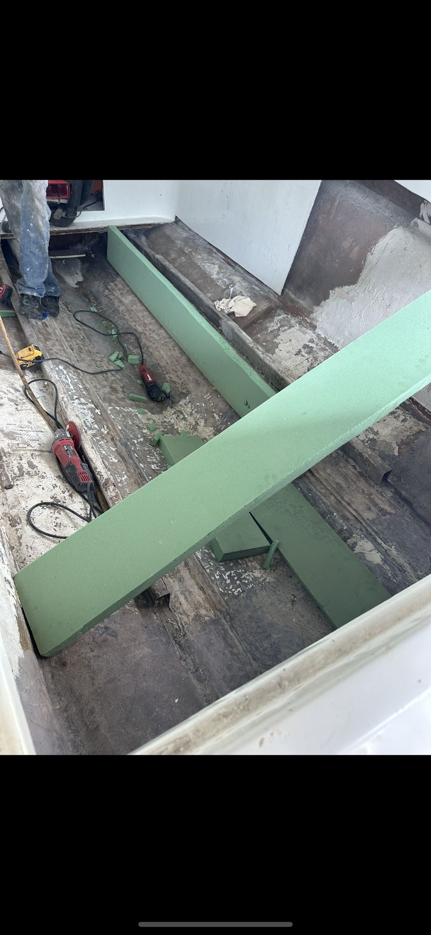 Boat Fuel Tank, Stringers,transom,paint, for Sale in Miami, FL - OfferUp