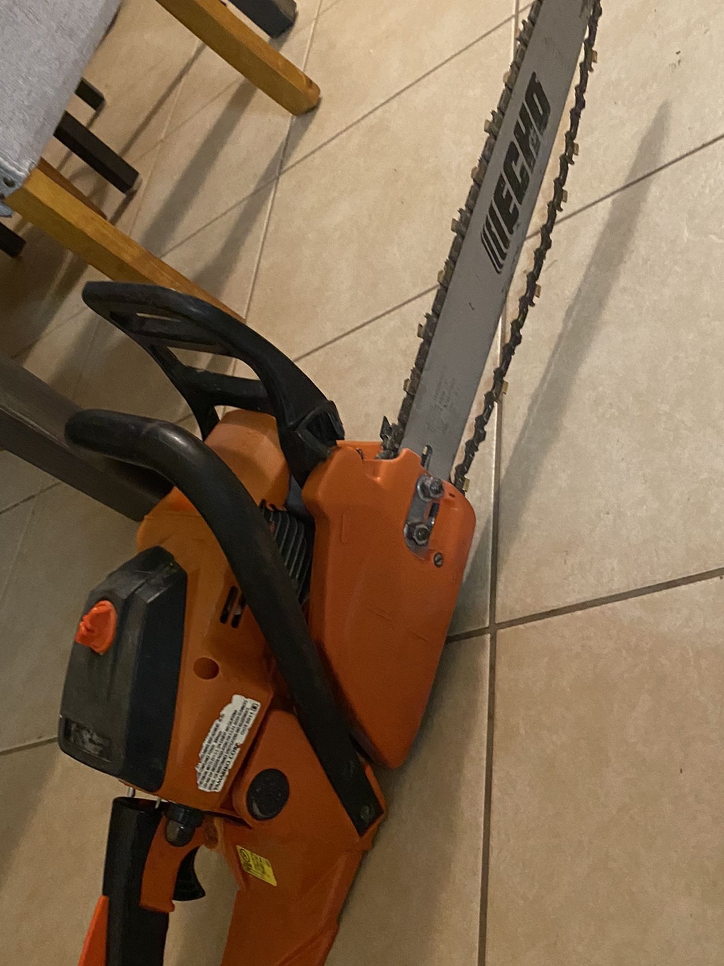 Echo Chainsaw CS-400 for Sale in Phoenix, AZ - OfferUp